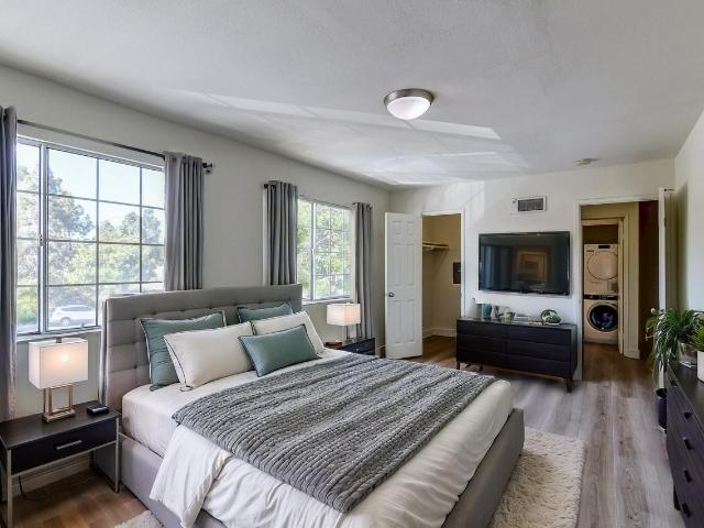 La Jolla Nobel 2 Bedroom Apartment for Rent at 4247 Nobel Dr, San Diego, CA 92122 University City