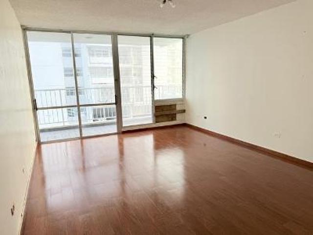 La Mancha, Apt 211
