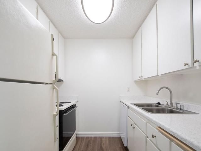 La Mesa Gardens Studio Apartment for Rent at 8633 La Mesa Blvd, La Mesa, CA 91942 La Mesa