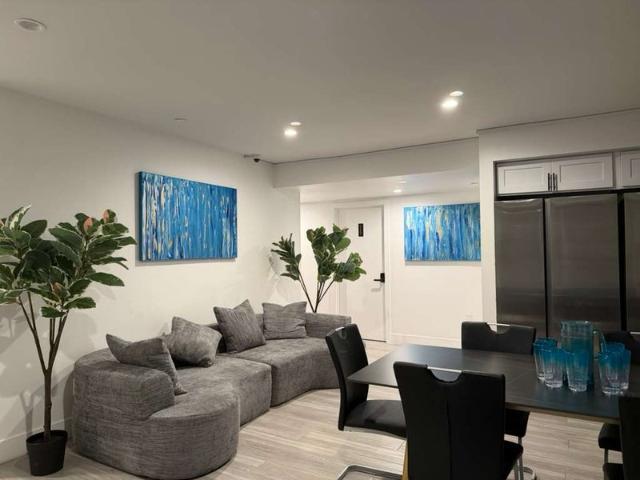 La Mirada Co Living Apartment | Private Bed & Bath