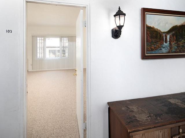 La Morada Apartments Studio Apartment for Rent at 304 W Ivy St, San Diego, CA 92101 Park West
