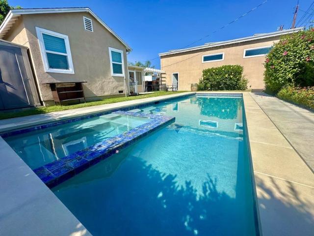 LA Oasis