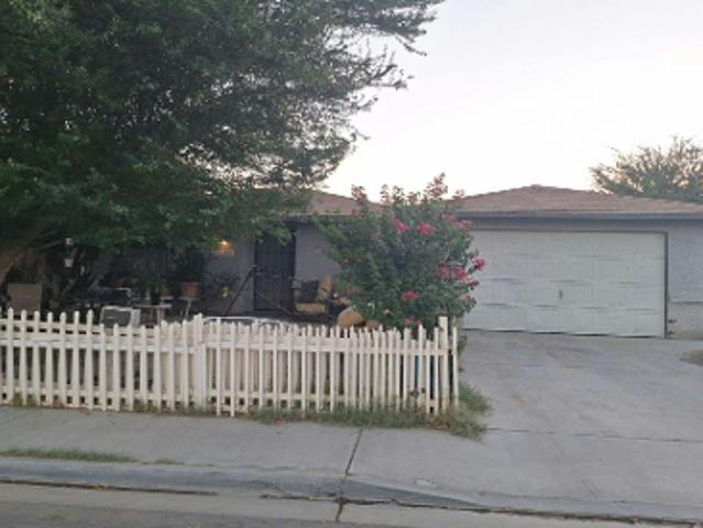 La Ponderosa Dr