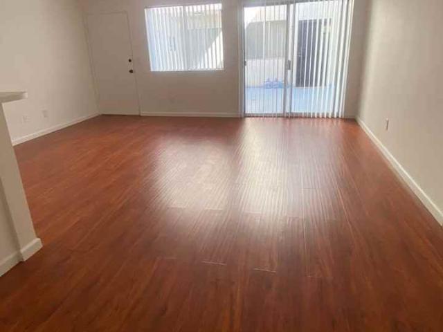 La Playa 07 SM 1 Bedroom Apartment for Rent at 1313 9th St, Santa Monica, CA 90401 Mid City