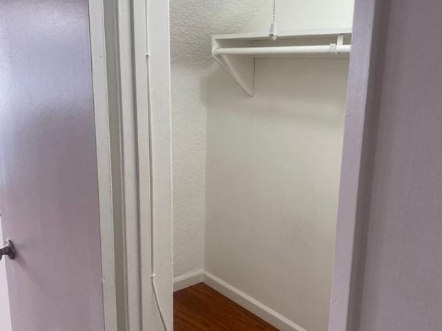 La Playa 07 SM 1 Bedroom Apartment for Rent at 1313 9th St, Santa Monica, CA 90401 Mid City