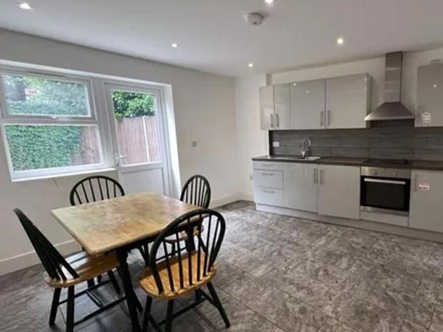 La Rose Lane, London, N15 3AT, United Kingdom | 6 bed apartment for rent #167641753 | Rentberry