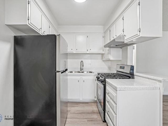 La Rue Apartments 1 Bedroom Apartment for Rent at 8721 Imperial Hwy, Downey, CA 90242 Downey