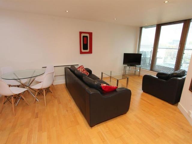 La Salle, Leeds City Centre, LS10 1NG