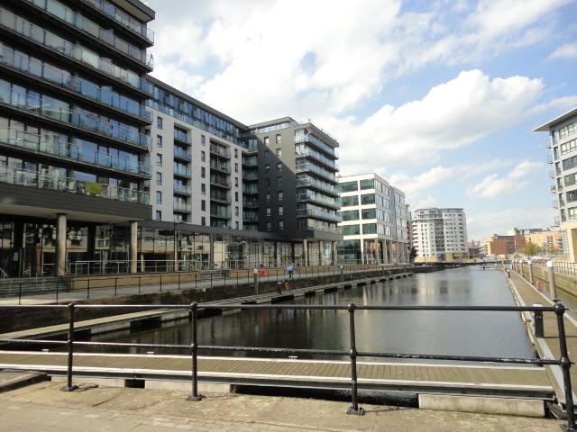 La Salle, Leeds Dock LS10, 1 bed flat to rent, £900 pcm | PrimeLocation