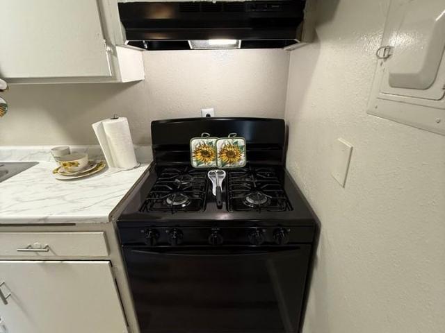 La Sierra Heights Apts 2 Bedroom Apartment for Rent at 10160 Gould St, Riverside, CA 92503 Arlanza