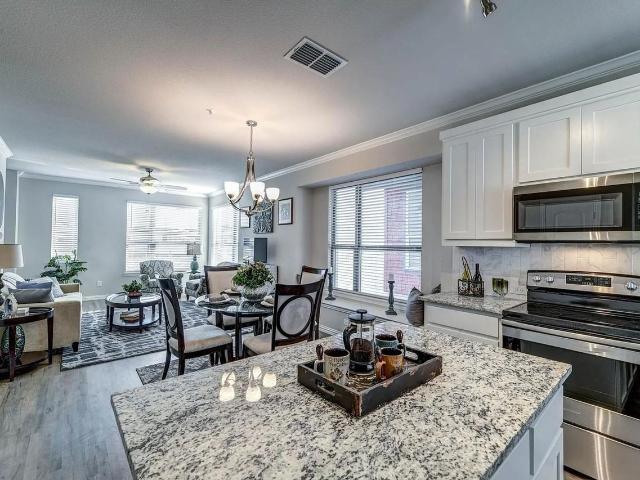 Lamar Townhomes 3 Bedroom Home for Rent at 301 E Lamar St, Mckinney, TX 75069