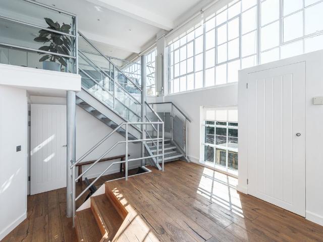 Lamb Brewery, Chiswick W4, 2 bed flat to rent, £6,000 pcm | PrimeLocation