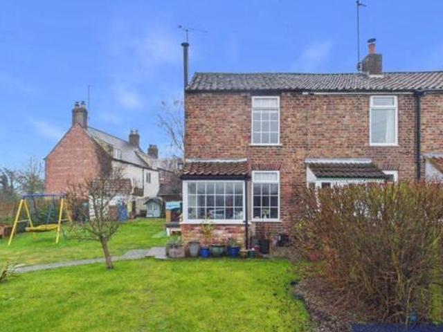 Lamb Row, Rudston, 2 Bedroom End