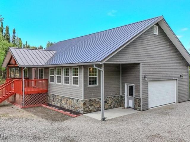 36400 Lambeau Ct, Sterling, AK 99672