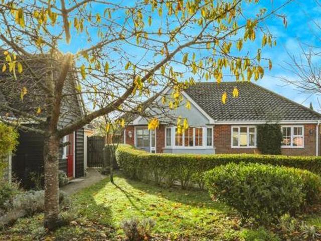 Lambert Close, Framlingham, 2 Bedroom Semi detached