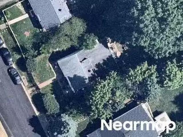 Lambert Dr