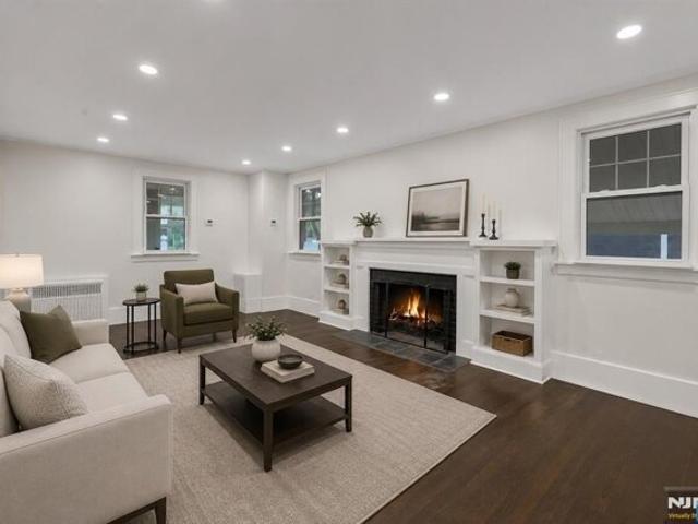 Lambert Rd, Teaneck, Home For Sale