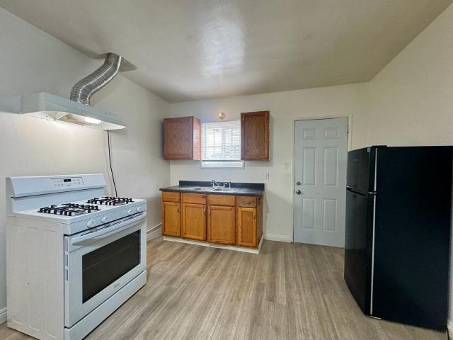 LAMBERT 1 Bedroom Apartment for Rent at 12614 Lambert Rd, Whittier, CA 90602
