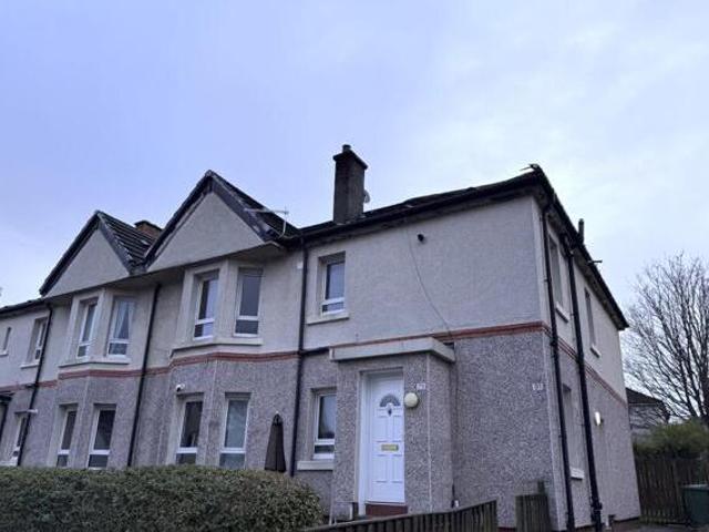 Lamberton Drive, Cardonald, 3 Bedroom Flat