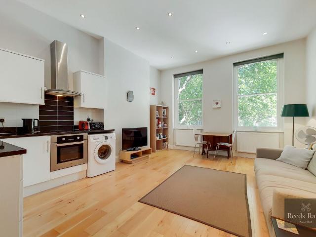 Lambeth Road, London SE1, 1 bed flat to rent, £2,100 pcm | PrimeLocation