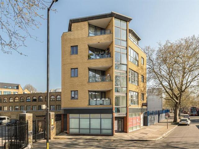 Lambeth Road, Lambeth SE1, 1 bed flat to rent, £1,950 pcm | PrimeLocation