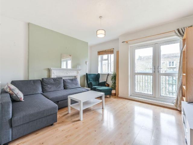 Lambeth Road SE11, Kennington, London, 3 bed flat to rent, £3,300 pcm | PrimeLocation