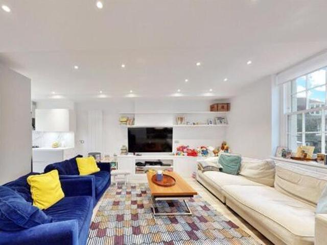 Lambolle Place, London, 2 Bedroom Apartment