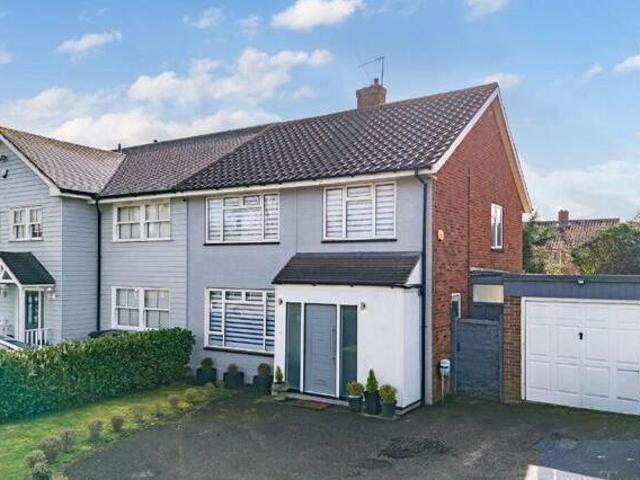 Lambourne Road, Chigwell, 3 Bedroom Semi detached