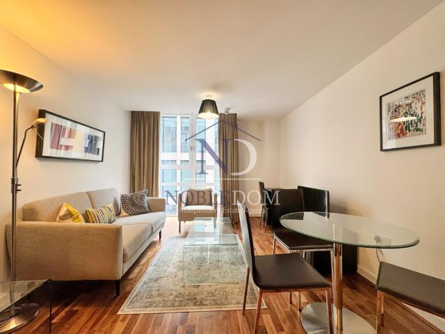 Lambs Passage, London, EC1Y 1 bed flat to rent £2,500 pcm £577 pw