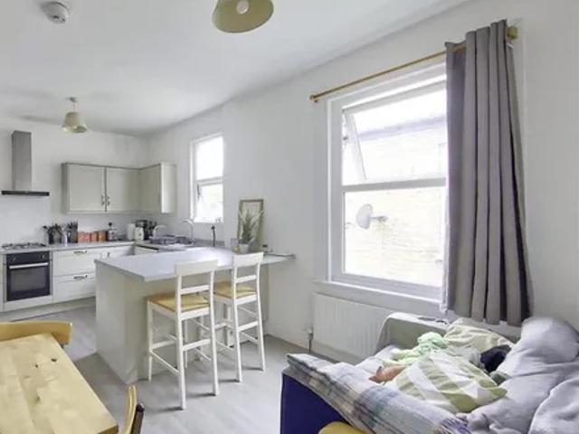 Lambrook Terrace, London, SW6 6TG, United Kingdom | 4 bed house for rent #168084954 | Rentberry