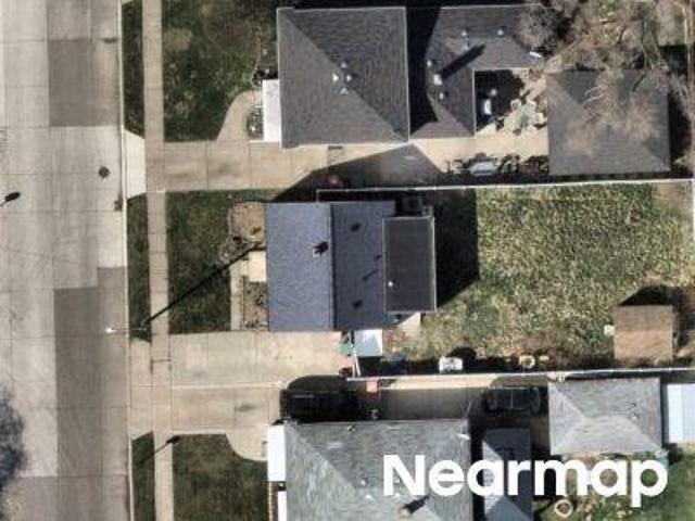Lambrecht Ave