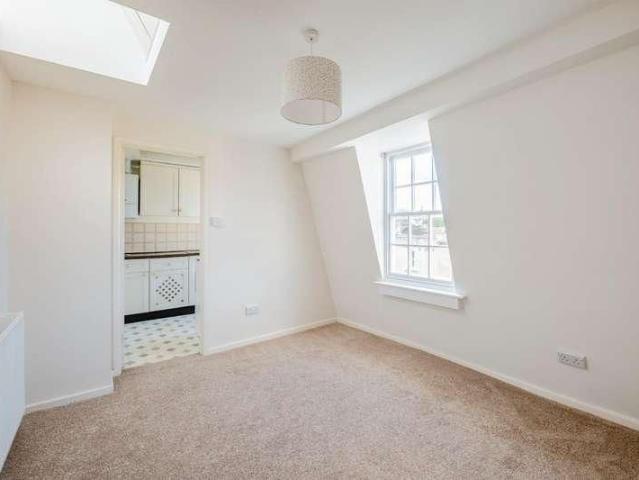 Lambridge Place, Bath, BA1