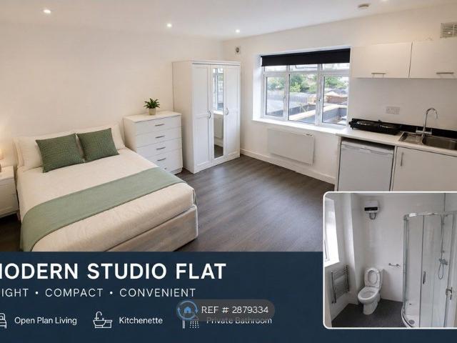 Lammas Avenue, Mitcham CR4, Studio to rent, £1,195 pcm | PrimeLocation