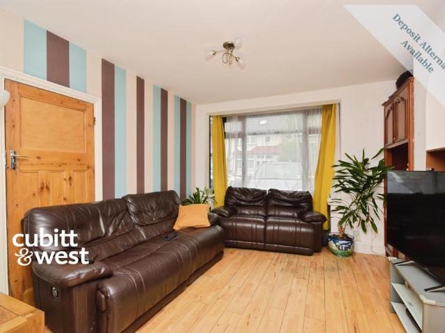 Lammas Avenue Mitcham CR4 3 bed terraced house to rent £2,300 pcm £531 pw