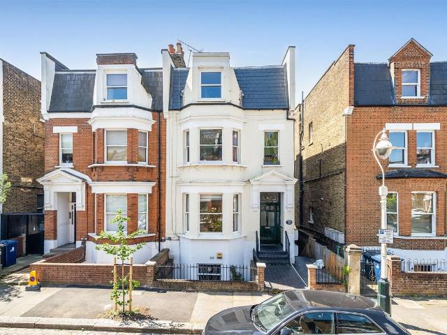 Lammas Park Road, London W5, 2 bed flat to rent, £2,150 pcm | PrimeLocation