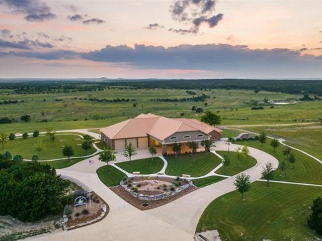Lampasas, TX 76550