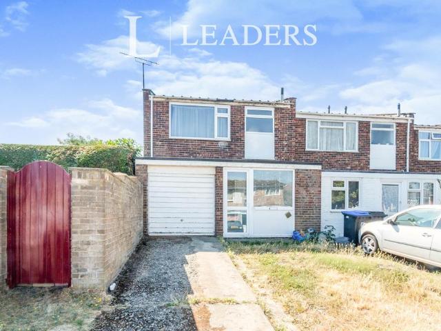 Lampeter Close, Woking, GU22 3 bed house to rent £1,795 pcm £414 pw
