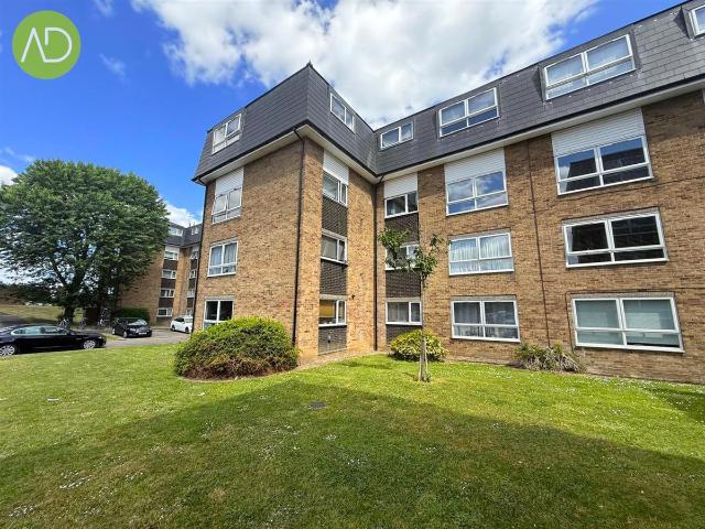 Lampits, Hoddesdon EN11, 1 bed flat to rent, £1,100 pcm | PrimeLocation