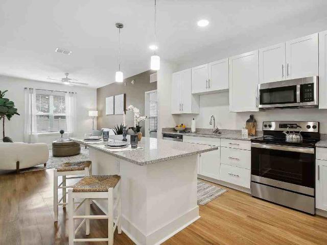 Lamplighter Legacy 1 Bedroom Apartment for Rent at 900 Se 3rd Ave, Ocala, FL 34471