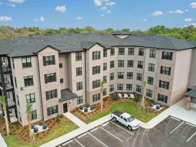 Lamplighter Legacy 2 Bedroom Apartment for Rent at 900 Se 3rd Ave, Ocala, FL 34471