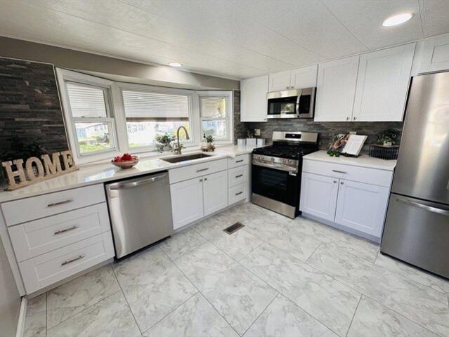 Lamplighter Ln, Springfield, Property For Sale