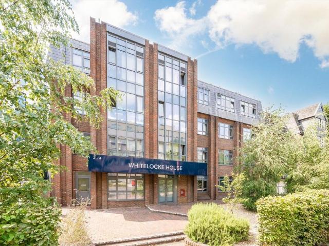 Lampton Road, Hounslow TW3 1 bed flat to rent £1,650 pcm £381 pw