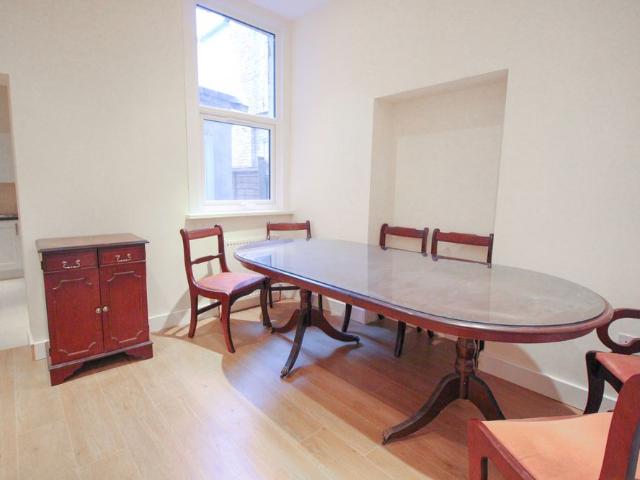 Lampton Road, Hounslow, TW3 4DP, Middlesex