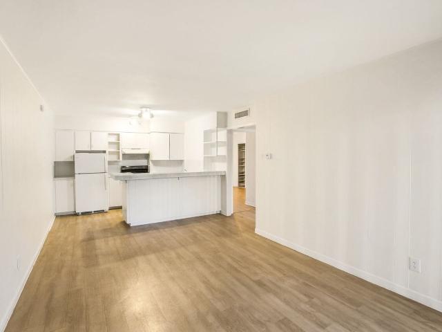 Lantana Apartments 2 Bedroom Apartment for Rent at 1802 West Ave, Austin, TX 78701 Downtown Austin