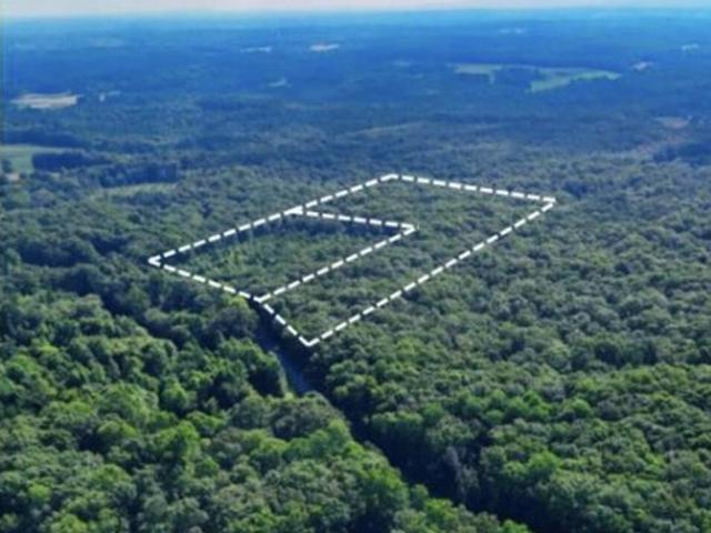 Lantana Rd, Crossville, TN 38572