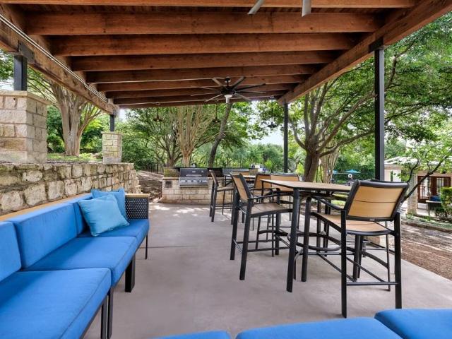 Lantana Ridge 1 Bedroom Apartment for Rent at 6636 W William Cannon Dr, Austin, TX 78735 West Oak Hill