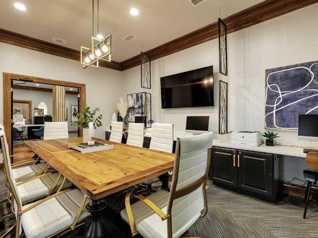 Lantana Ridge 2 Bedroom Apartment for Rent at 6636 W William Cannon Dr, Austin, TX 78735 West Oak Hill