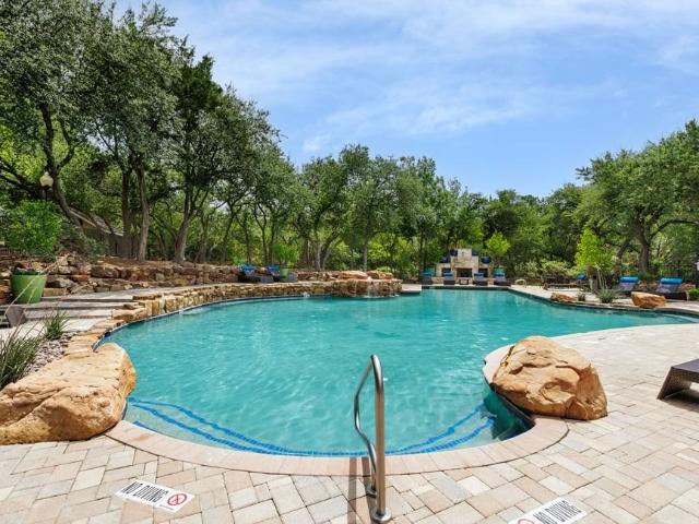 Lantana Ridge 3 Bedroom Apartment for Rent at 6636 W William Cannon Dr, Austin, TX 78735 West Oak Hill