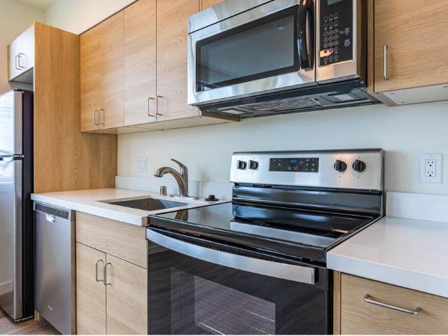 Lanterman Apartments Studio Apartment for Rent at 609 W Nickerson St, Seattle, WA 98119 North Queen Anne