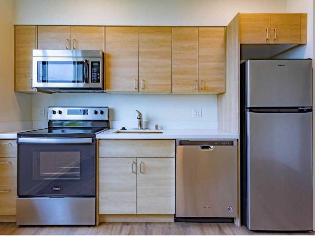 Lanterman Apartments Studio Apartment for Rent at 609 W Nickerson St, Seattle, WA 98119 North Queen Anne